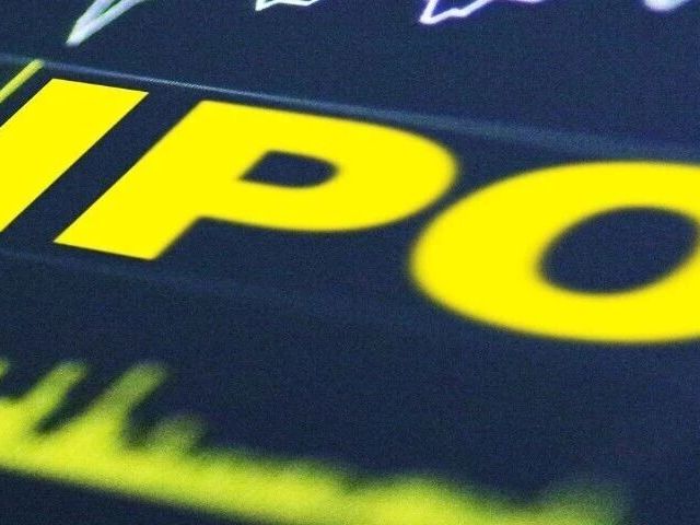 Spacex上市前夕，忙着干三件大事
