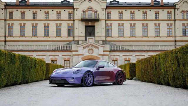 保时捷发布911 GT3 Touring“生命之树”定制版