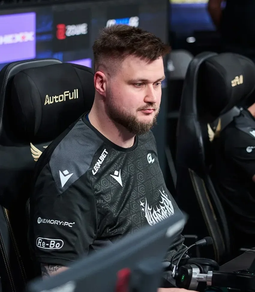 Snax 被问及关于 GamerLegion 在 Major 上的挣扎