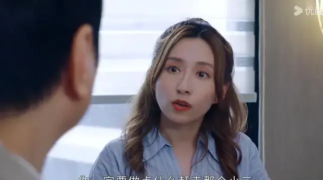 最新港剧黎耀祥都带不动，拍得这么难看，女主要负全责