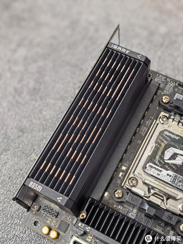 精致“钢炮”的基石：七彩虹 iGame B850I MINI OC V14 主板开箱