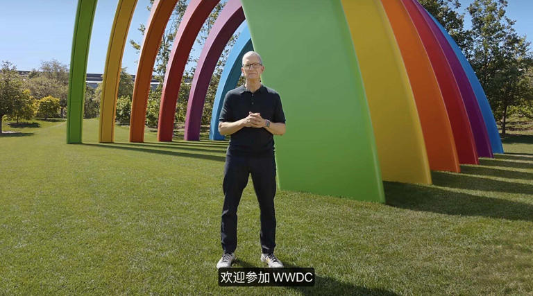 苹果AI来了!库克最后一次主持WWDC|热财经