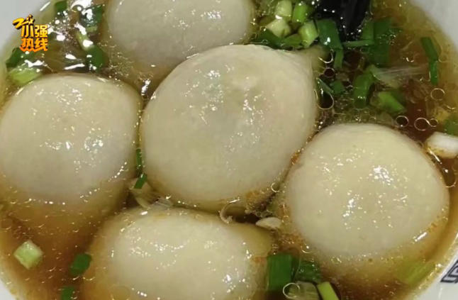 花8800元卖了6个汤圆? 浙江一女老板仔细一看: 亏大了!