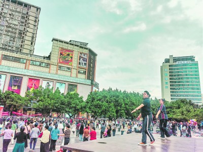 夏季健身需顺应季节特点科学锻炼