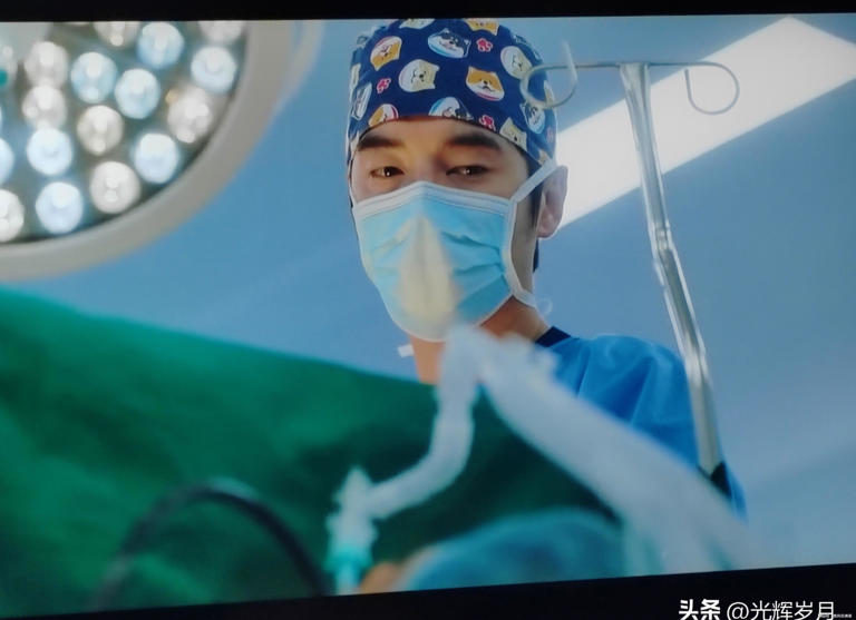 《问心2》林逸彻底破防! 孤独伤心的他讨好女友仍被分手，看哭!